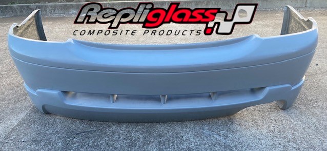 FORD FALCON AU TS50 SEDAN REAR BUMPER BAR XR6 XR8 – Repliglass Pty Ltd