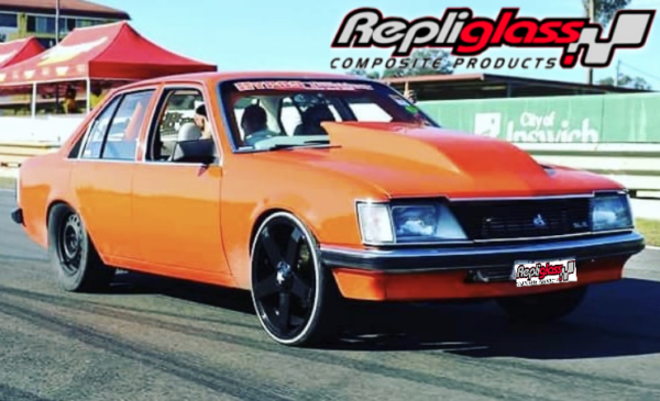 HOLDEN COMMODORE VH / VK 4 INCH SMOOTH REVERSE COWL BONNET HOOD SCOOP ...