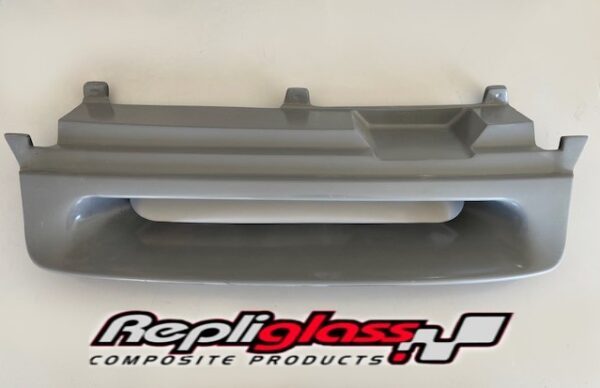 HOLDEN COMMODORE VR / VS LETTER BOX SPORTS GRILL SINGLE SLOT CLUB STYLE ...