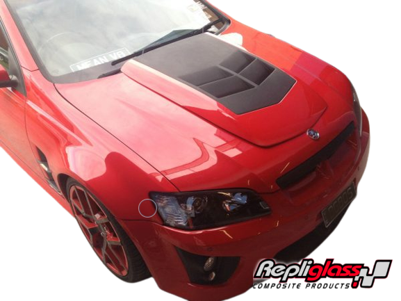 HOLDEN COMMODORE VE LZ1 STYLE REVERSE BONNET SCOOP – Repliglass Pty Ltd