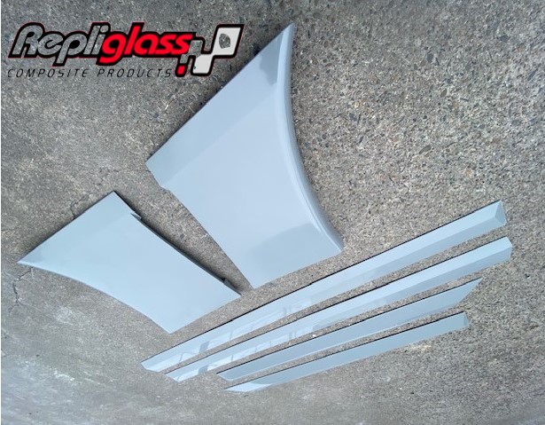 HOLDEN COMMODORE VY GUARD PANELS AND DOOR STIPS GTS – Repliglass Pty Ltd