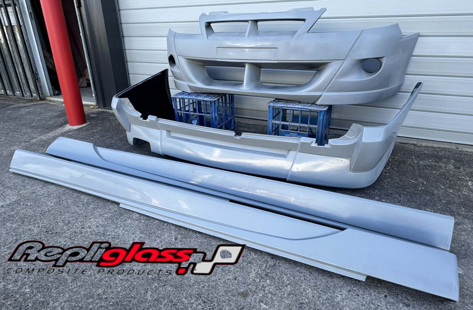HOLDEN COMMODORE VU UTE BODYKIT TO SUIT MALOO BERLINA CALAIS HEADLIGHTS ...